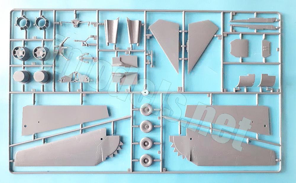 rev-ef111raven-2 – jmodels.net